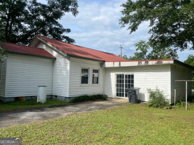 46 E Calhoun Street