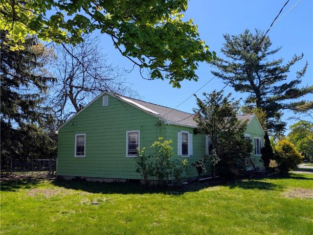 46 Eden Crest Drive
