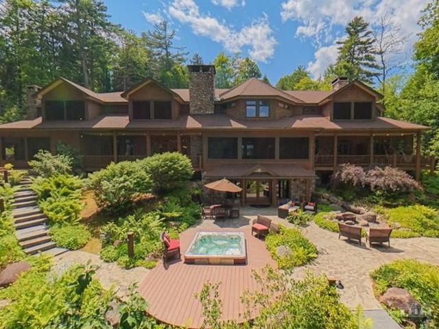 46 Fiddlehead Bay Rd, Chestertown, NY 12817