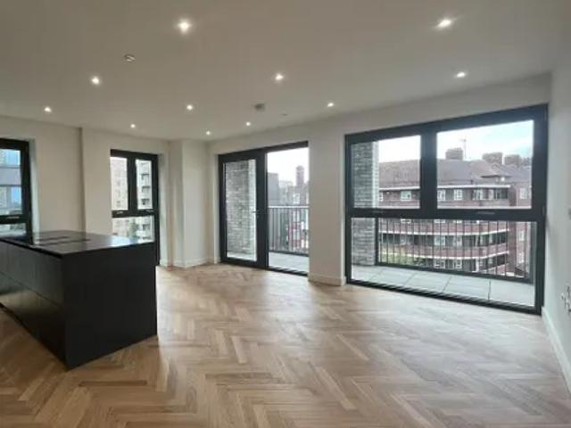 46 Gloucester Drive, London, N4 2LN, United Kingdom | 2 bed apartment for rent #167693701 | Rentberry
