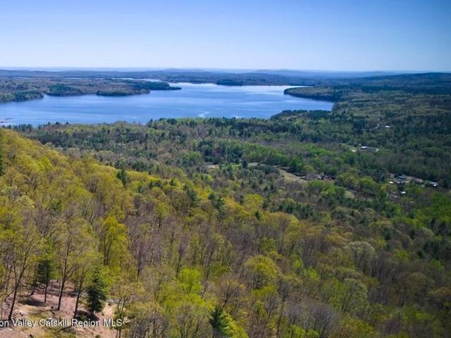 46 Hillside Dr, West Shokan, NY 12494