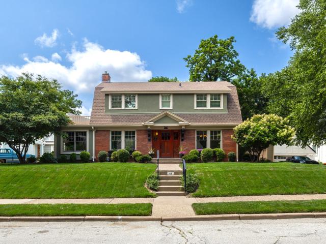 46 Kenwood Avenue