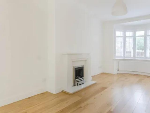 46 Kidbrooke Park Road, London, SE3 0DU, United Kingdom | 3 bed house for rent #167692583 | Rentberry