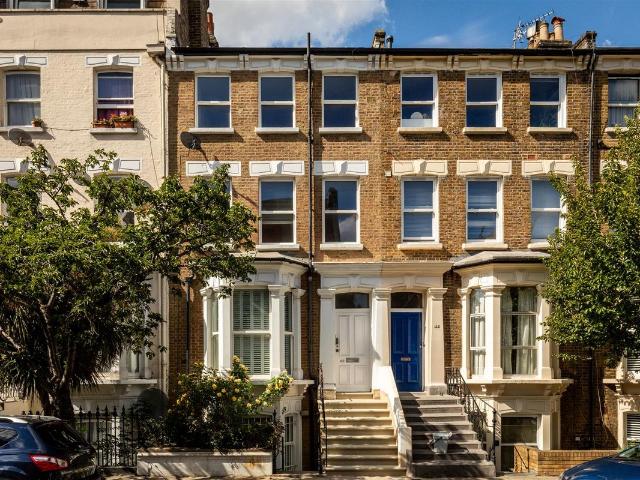 Minford Gardens, London W14, 2 bed flat to rent, £2,000 pcm | PrimeLocation