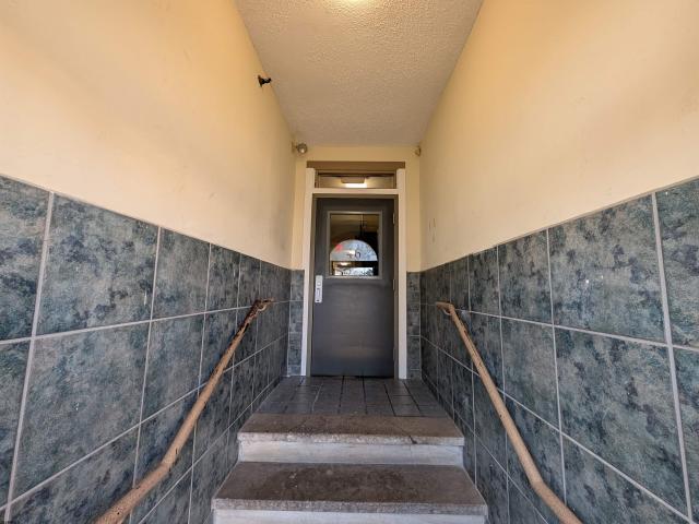 46 N Connecticut Ave