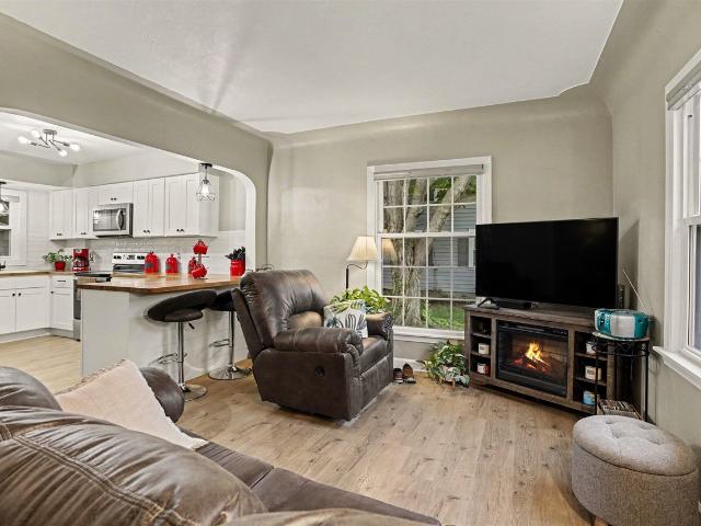 46 N 27th Street