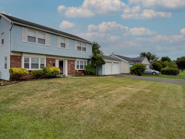 46 NW Granby Lane