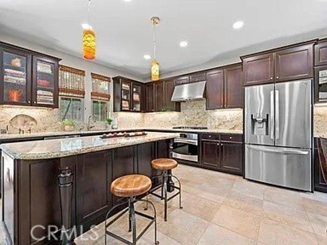 46 Pawprint, Irvine, CA 92618
