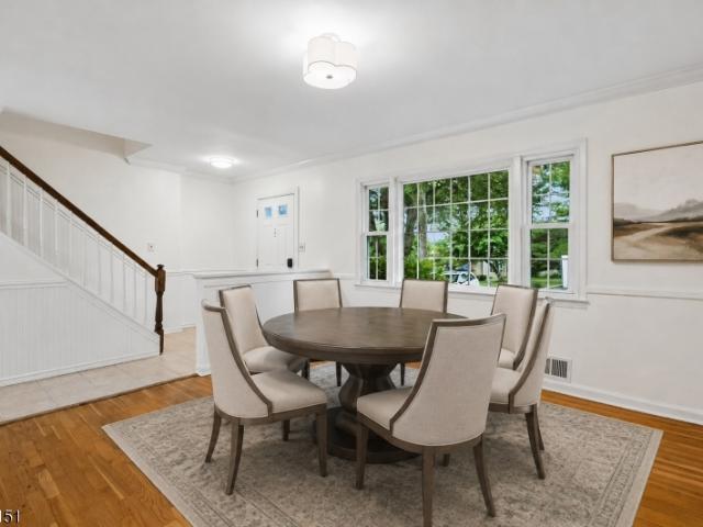 46 Pembroke Dr
