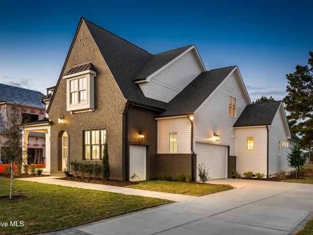 46 Pine Tree Point