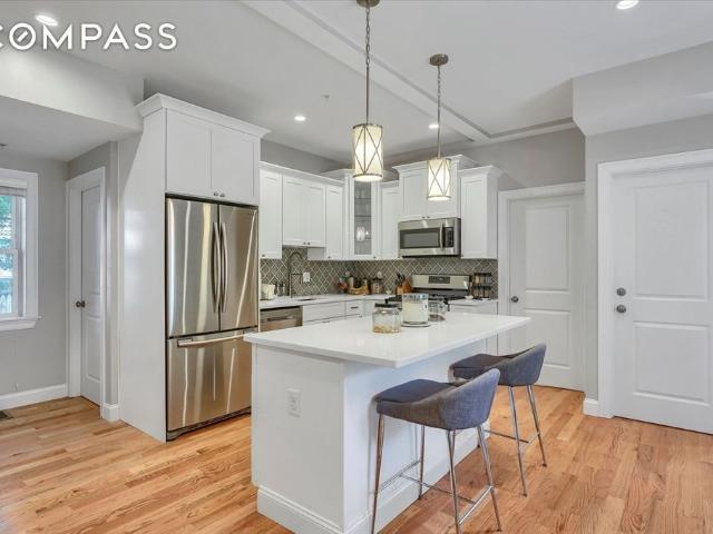 46 Port Norfolk St 1, Boston, MA