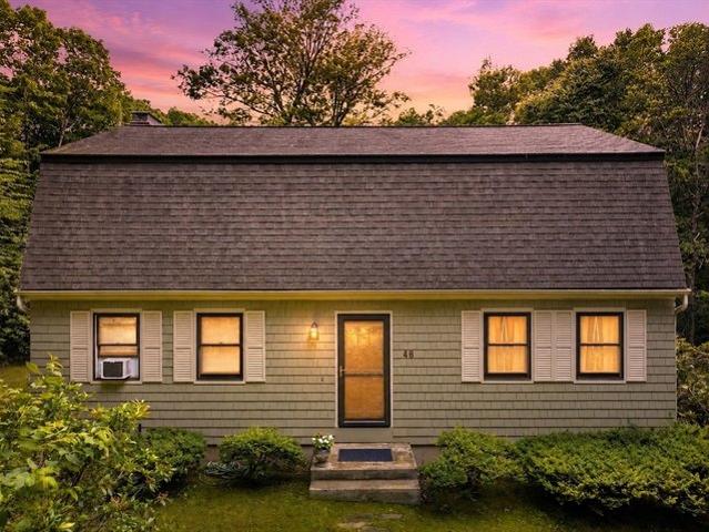 46 Prospect St, Rutland, MA 01543