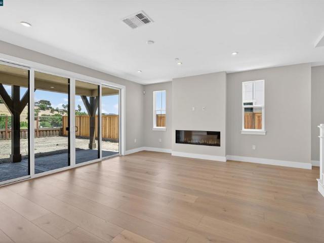 46 Red Barn Court