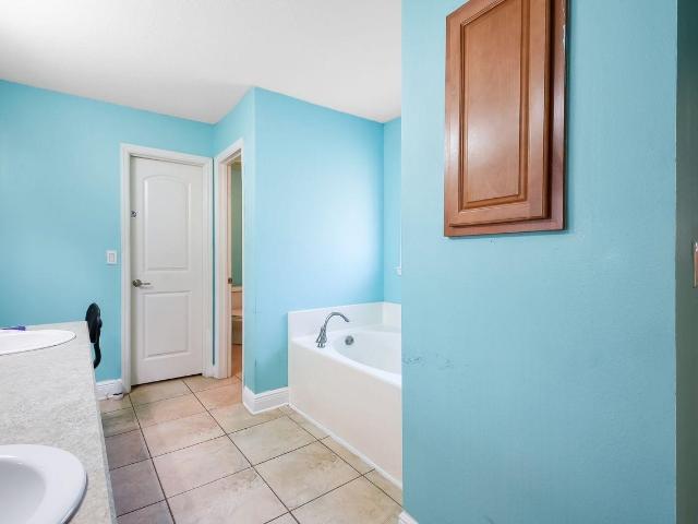 46 Riddle Dr, Palm Coast, FL 32164 | MLS #261671