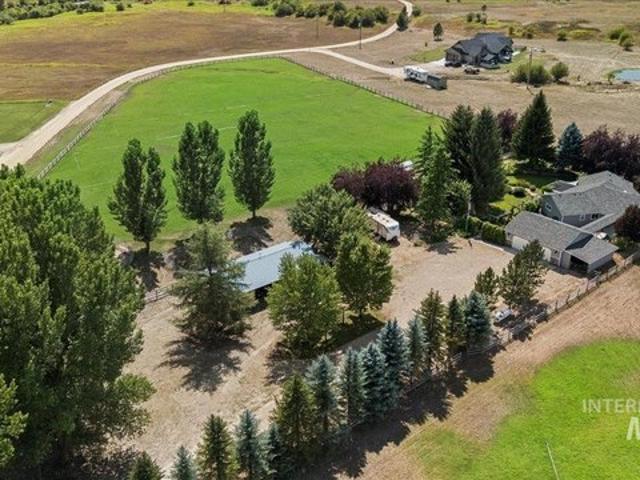 46 River Ranch Rd, Garden Valley, ID 83622