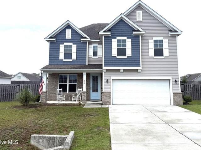 46 Rochester St, Hampstead, NC 28443