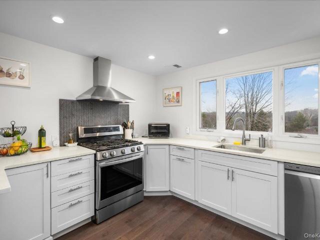 46 Rose St, Hastings on Hudson, NY 10706 | Compass