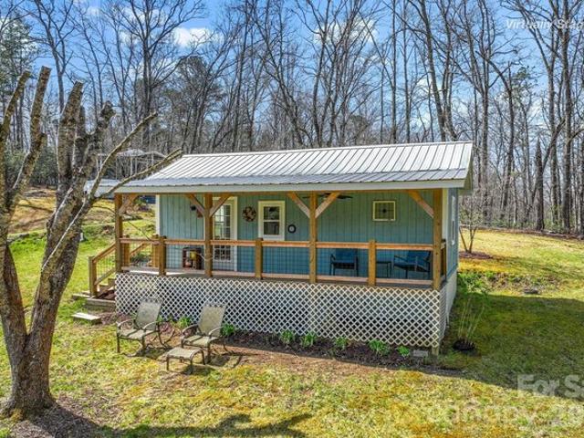 46 S Kimiko Ln, Balsam Grove, NC 28708