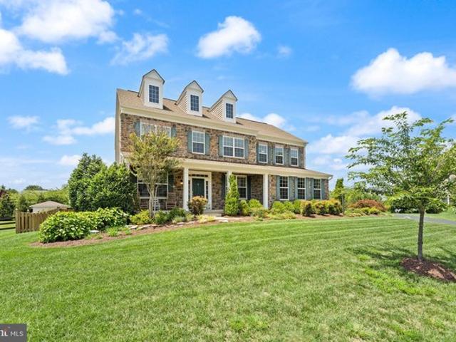 46 Stone Oak Pl, Round Hill, VA 20141