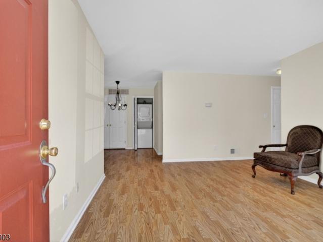 46 Stillwell Ct