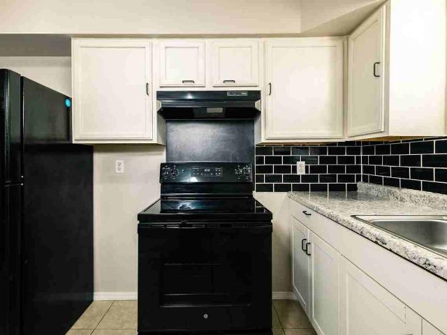 46th Street Apartments 1 Bedroom Apartment for Rent at 640 N 46th St, Omaha, NE 68132 Dundee