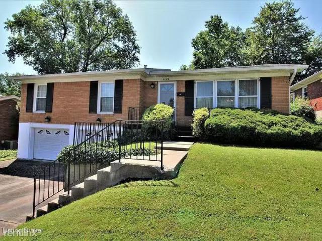47047628 1422 Hobart Dr