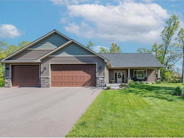 4704 st Trl, North Branch, MN 55056