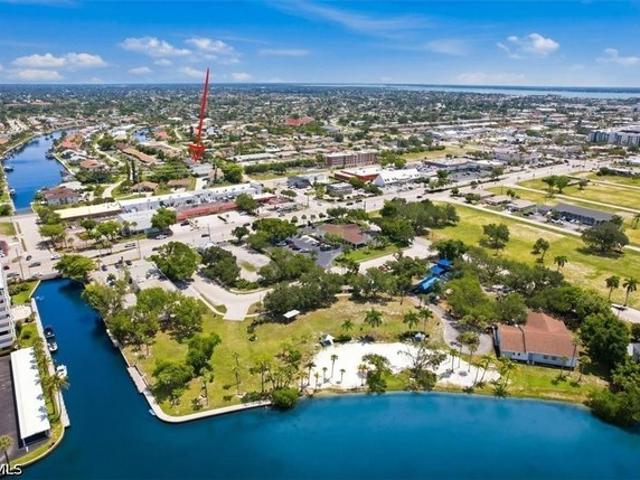 4704 SE 6th Ave Unit C, Cape Coral, FL 33904