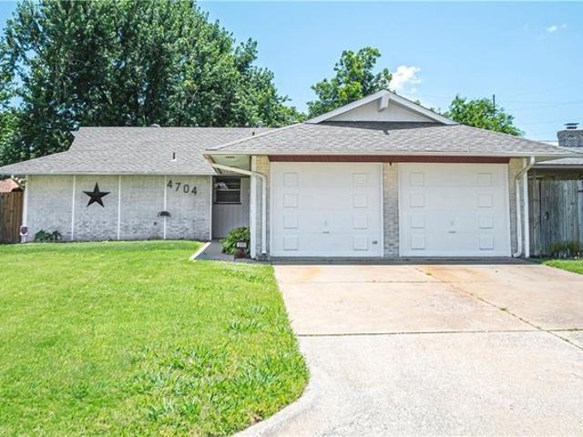 4704 Tempo Dr, Del City, OK 73115