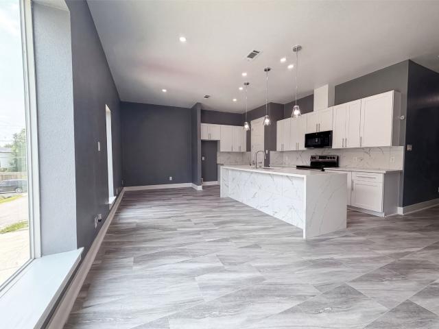 4704 Ward St, Houston, TX 77021 | MLS #15360