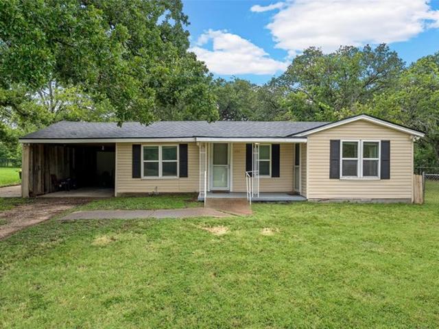 4704 Williams Rd, Bellmead, TX 76705