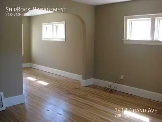 47055236 3412 Grand Ave