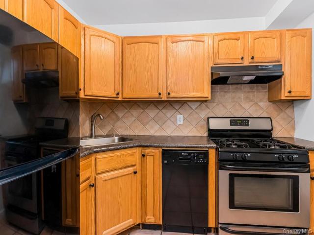 4705 Henry Hudson Parkway 3B