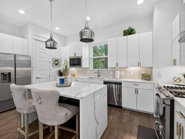4705 Independence Heights Ln, Houston, TX 77018