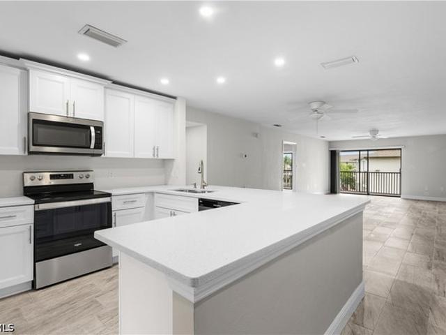 4705 Santa Barbara Blvd Unit 3, Cape Coral, FL 33914