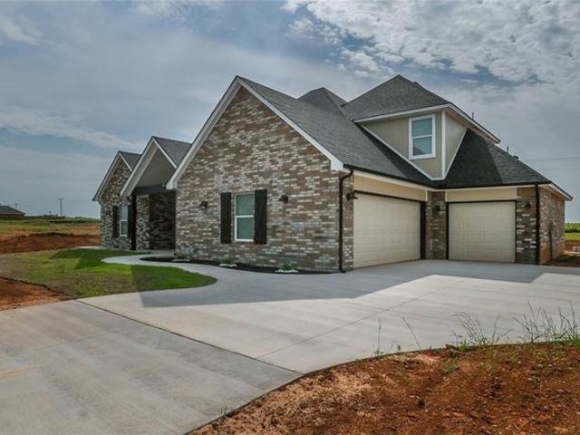 4705 Whitetail Dr, Guthrie, OK 73044