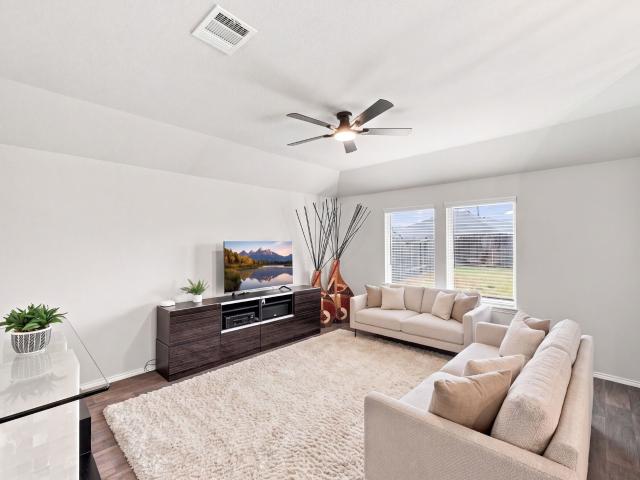 4706 Alba Ash Lane