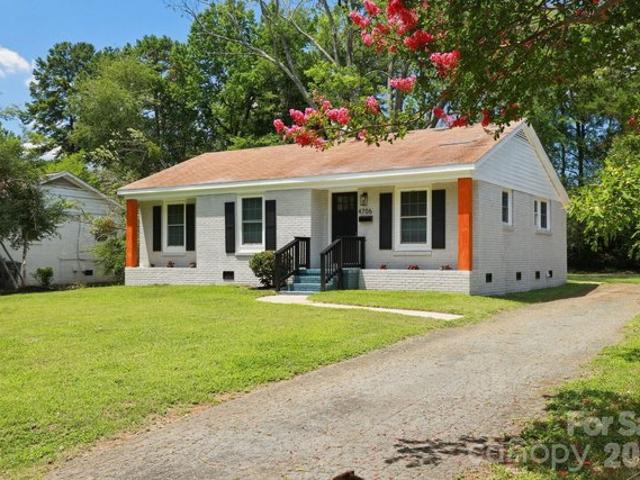 4706 Brooktree Dr, Charlotte, NC 28208