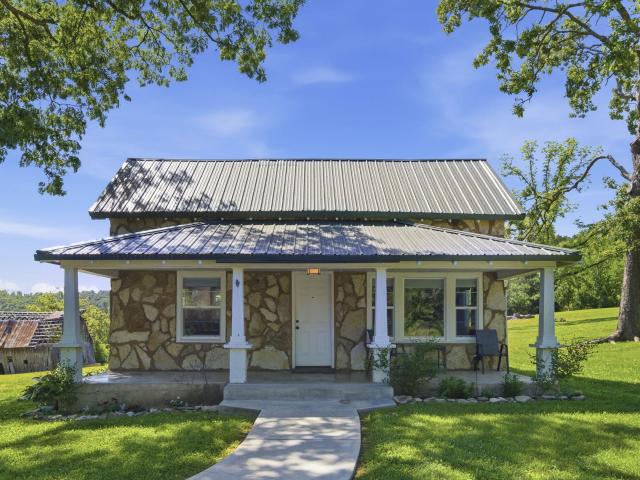 4706 Flat Creek Road