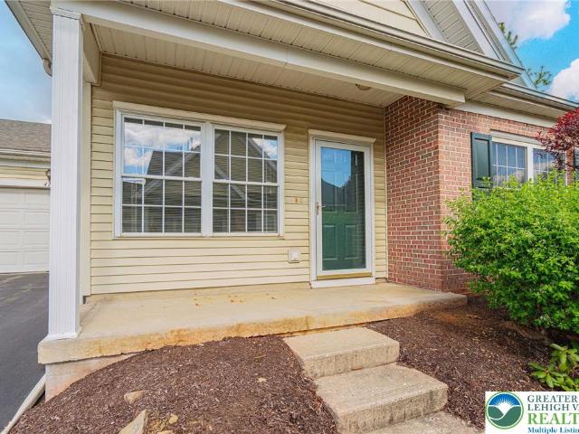 4706 Horseshoe Trail