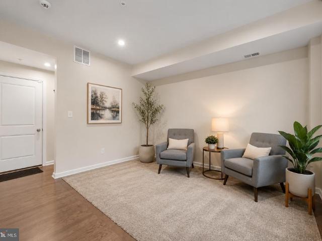 4707 Marlene Mews
