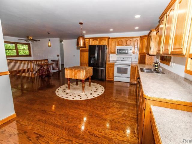 4707 mount morris road