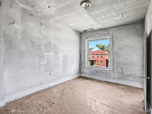 4708 McMillan Ave, St. Louis, MO 63108 | MLS #25077