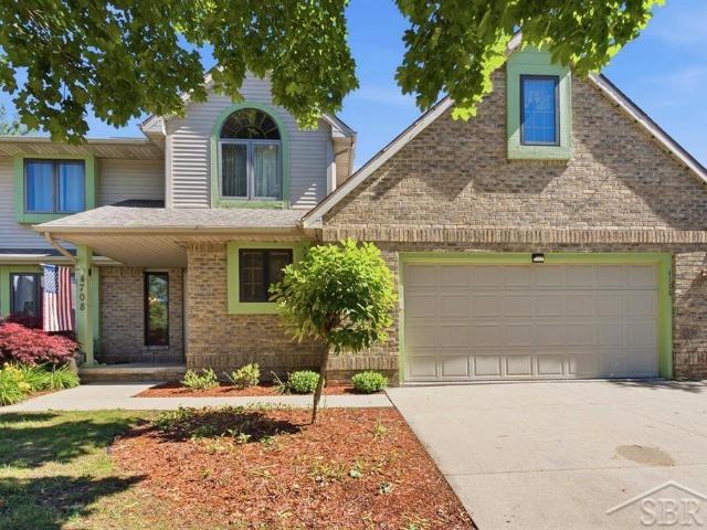 4708 N Trail Wood Circle
