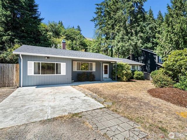 4708 Alameda Ave W, University Place, WA 98466