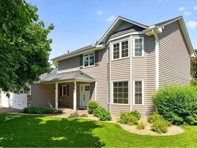 4708 Weston Hills Dr, Eagan, MN 55123