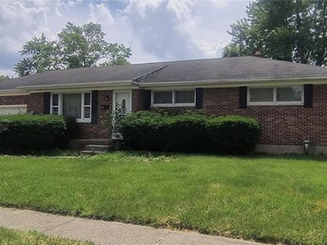 4709 Chippendale Dr, Moorefield Township, OH 45503