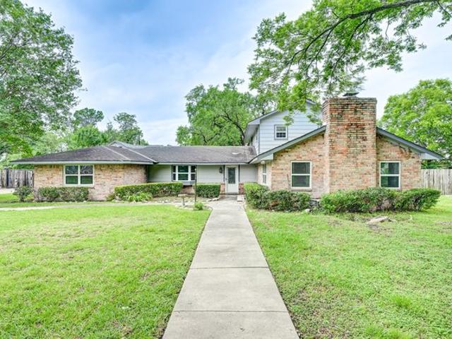 4709 Frontier Dr, Houston, TX 77041