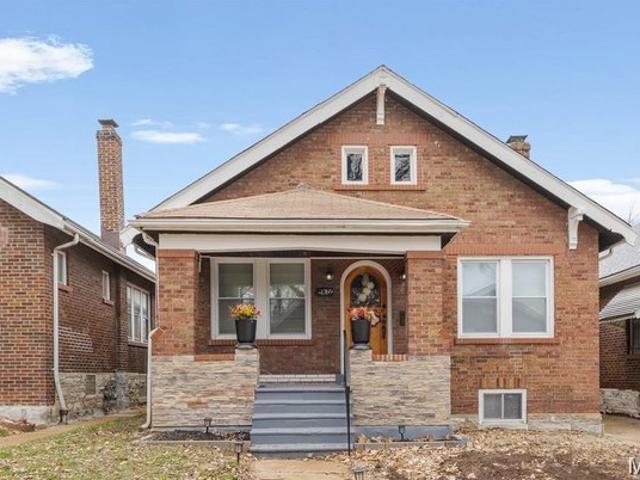 4709 Penrose St, Saint Louis, MO 63115