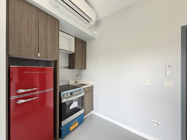4700 N Racine Avenue # 305